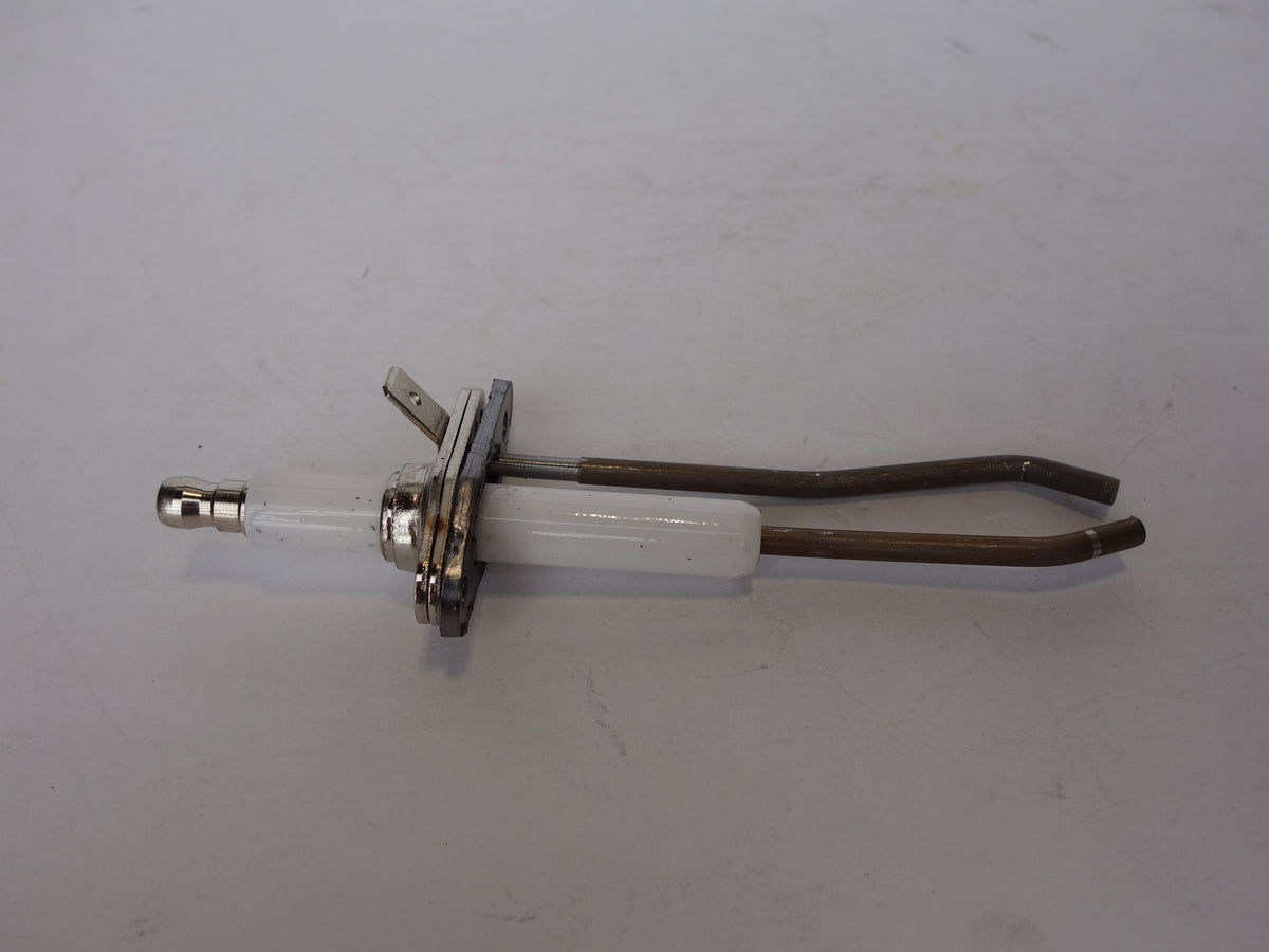 HTP IGNITOR WITH GASKET AND SCREWS – Pro North Heating Inc.