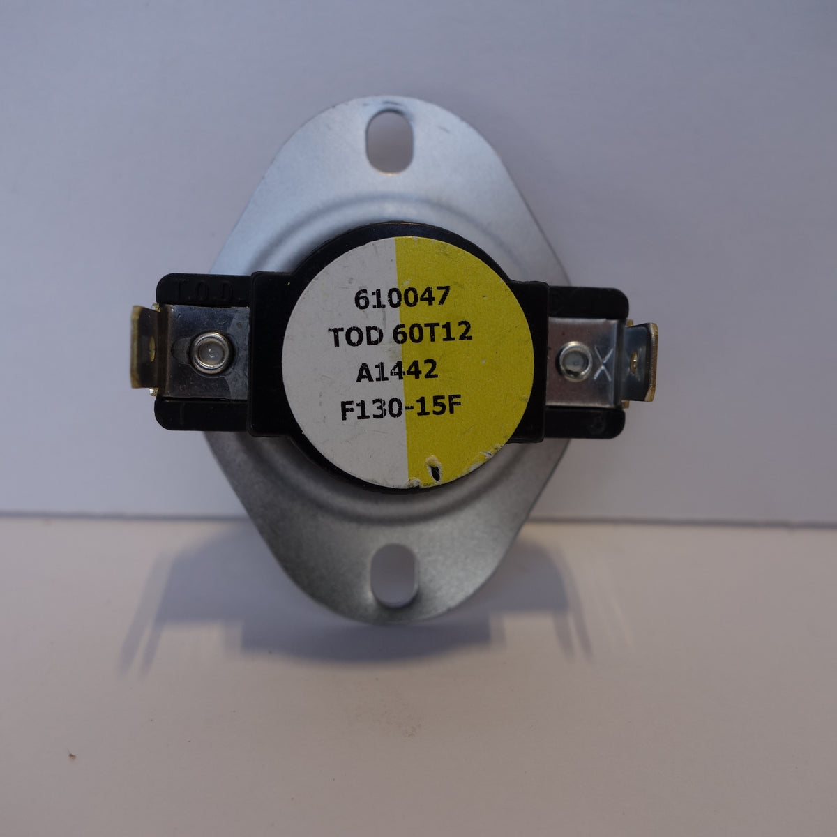 L130-15F SNAP DISC LIMIT CONTROL (46CUT IN 54 CUT OUT) OPEN 130F CLOSE ...