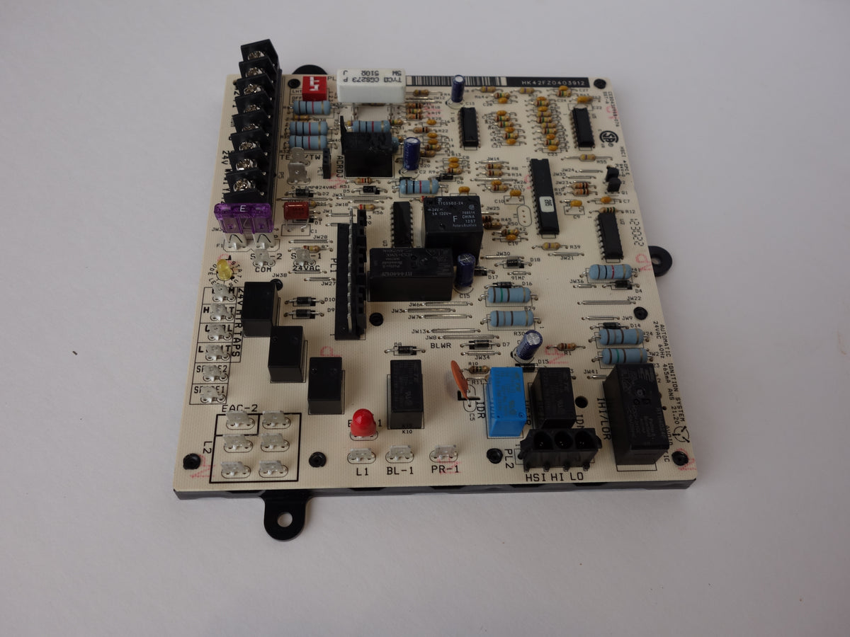 CARRIER CONTROL BOARD CEPL131012-02 – Pro North Heating Inc.